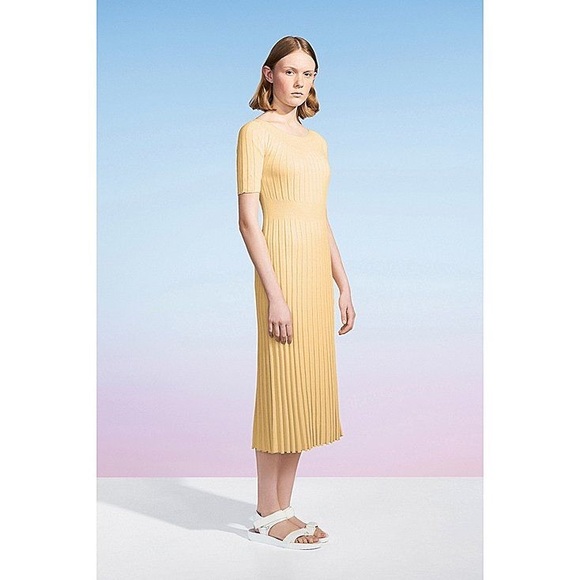 Uniqlo | Dresses | Nwot Uniqlo U Crew Neck Ribbed Balloon Dress | Poshmark